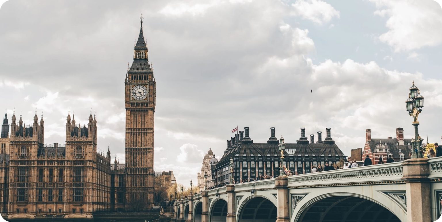 Reach out for HR and Recruitment Solutions | Marc Ellis